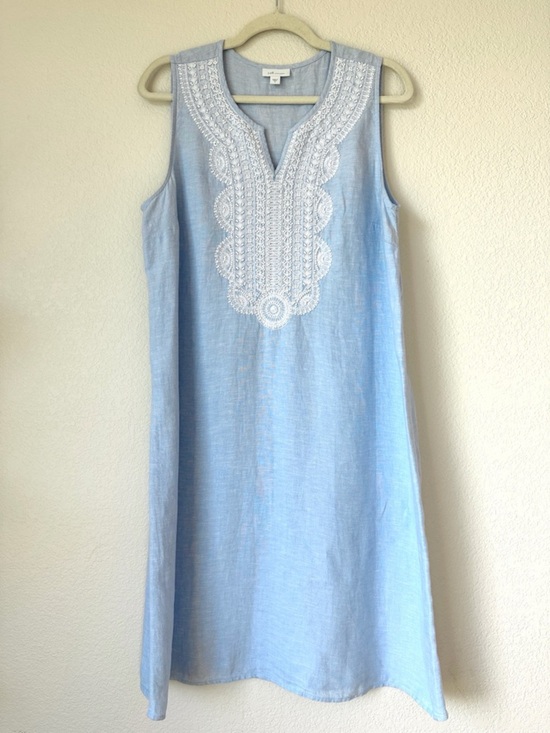 J. Jill | Dresses | J Jill 0 Linen Light Blue Embroidered Bead Shift ...